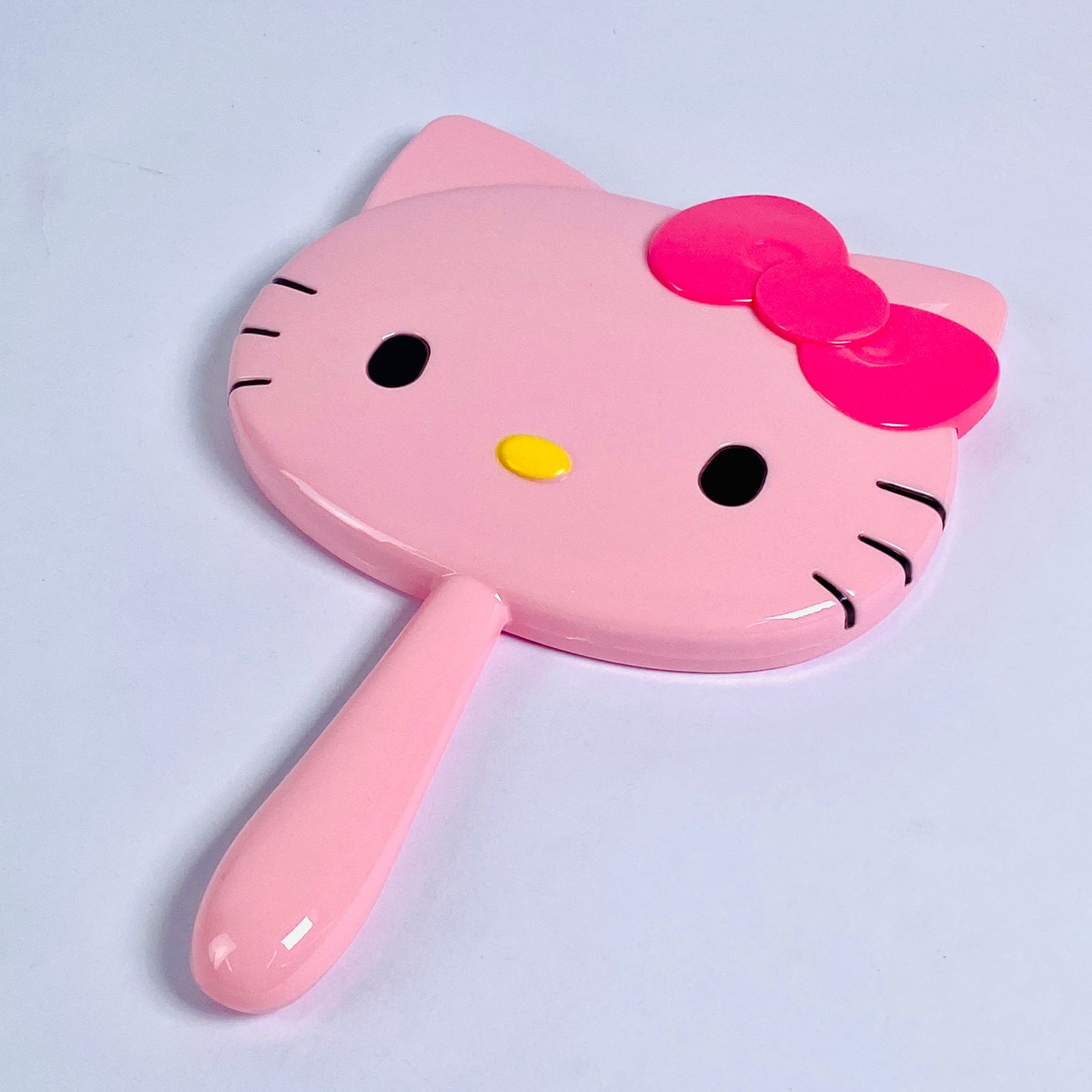 Hello Kitty Handheld Portable Makeup Mirror - Carnesia